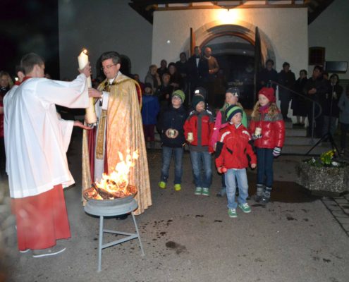 Osternacht Wohmbrechts 2015 – Pfarreiengemeinschaft Heimenkirch